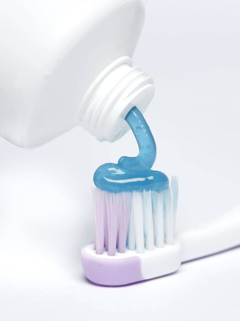 bluem kids toothbrush 4–12 years – choose color